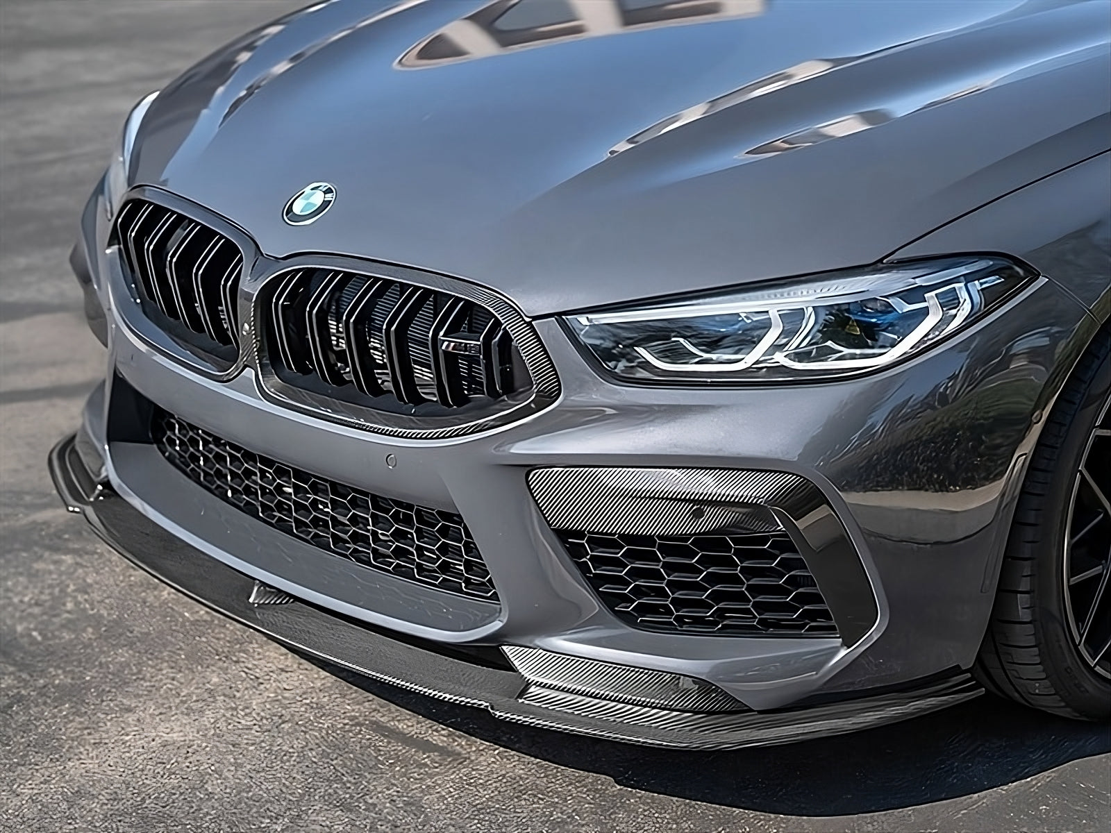 Carbon Front Grille - BMW G14/G15/G16 (8 Series) & F92/F93 M8 – DEME.PARTS